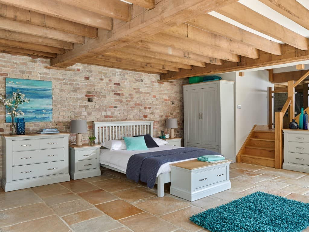 Lusso Customisable panelled bed