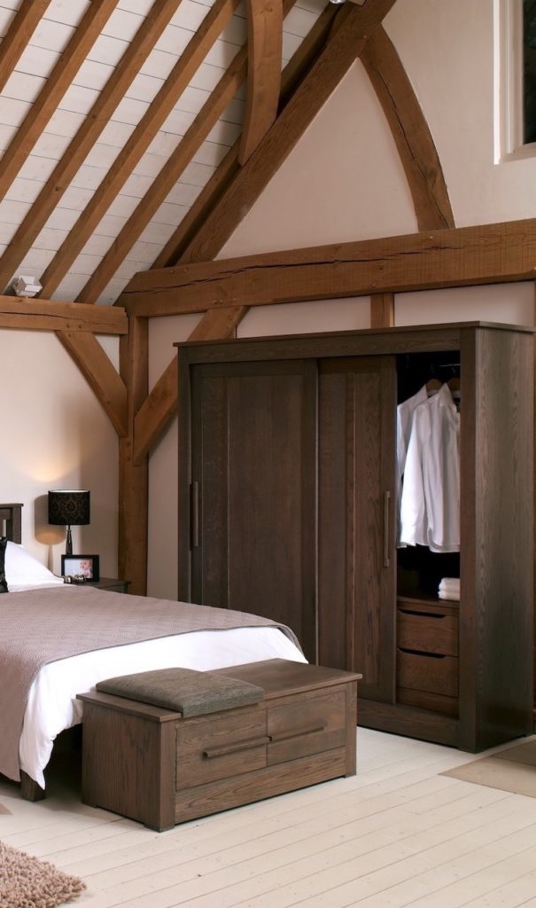 Compact Oak Wardrobe | Sliding Doors | 1.5m Width