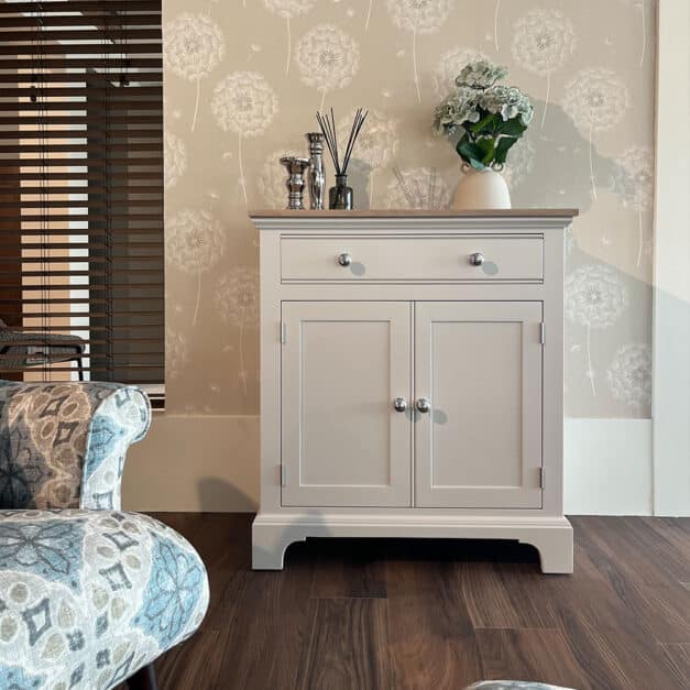 Henley Small Painted Sideboard with limed oak top