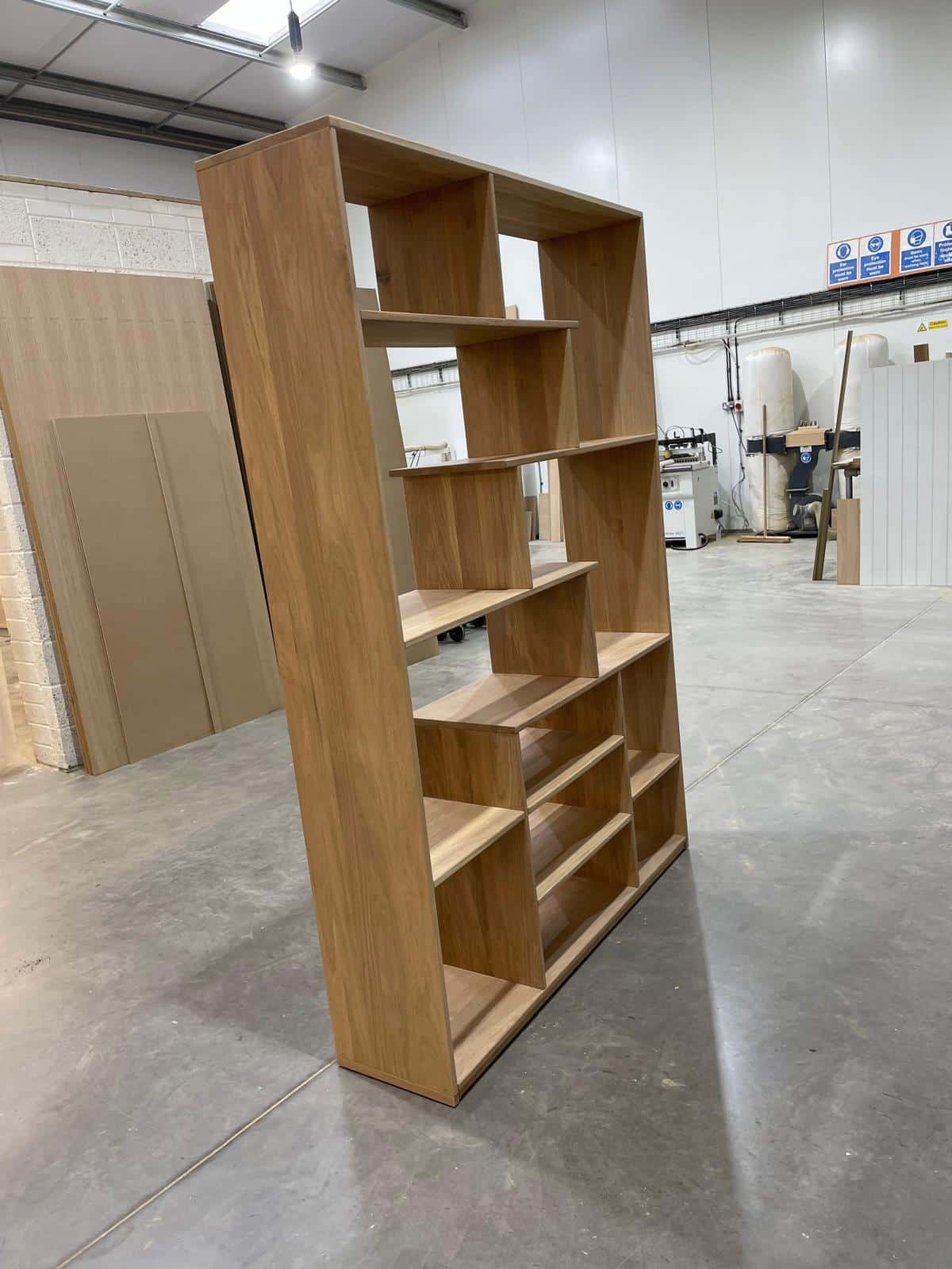 Bespoke Solid Oak Shelving – Handmade in Wiltshire - Con-Tempo Furniture